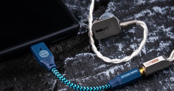 体验Audirect Atom Mini的卓越性能和多功能声音